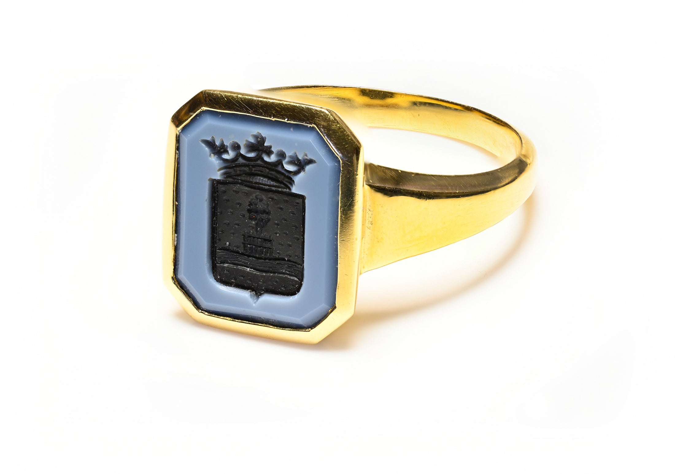 Antique French Men's Signet Ring: 18K Gold Banded Agate Crown Design