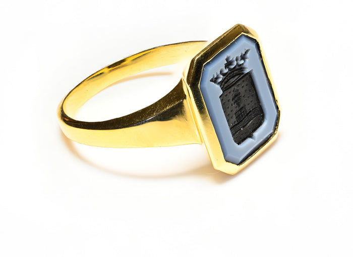 Jewelry Trends From the Fall 2024 Runways