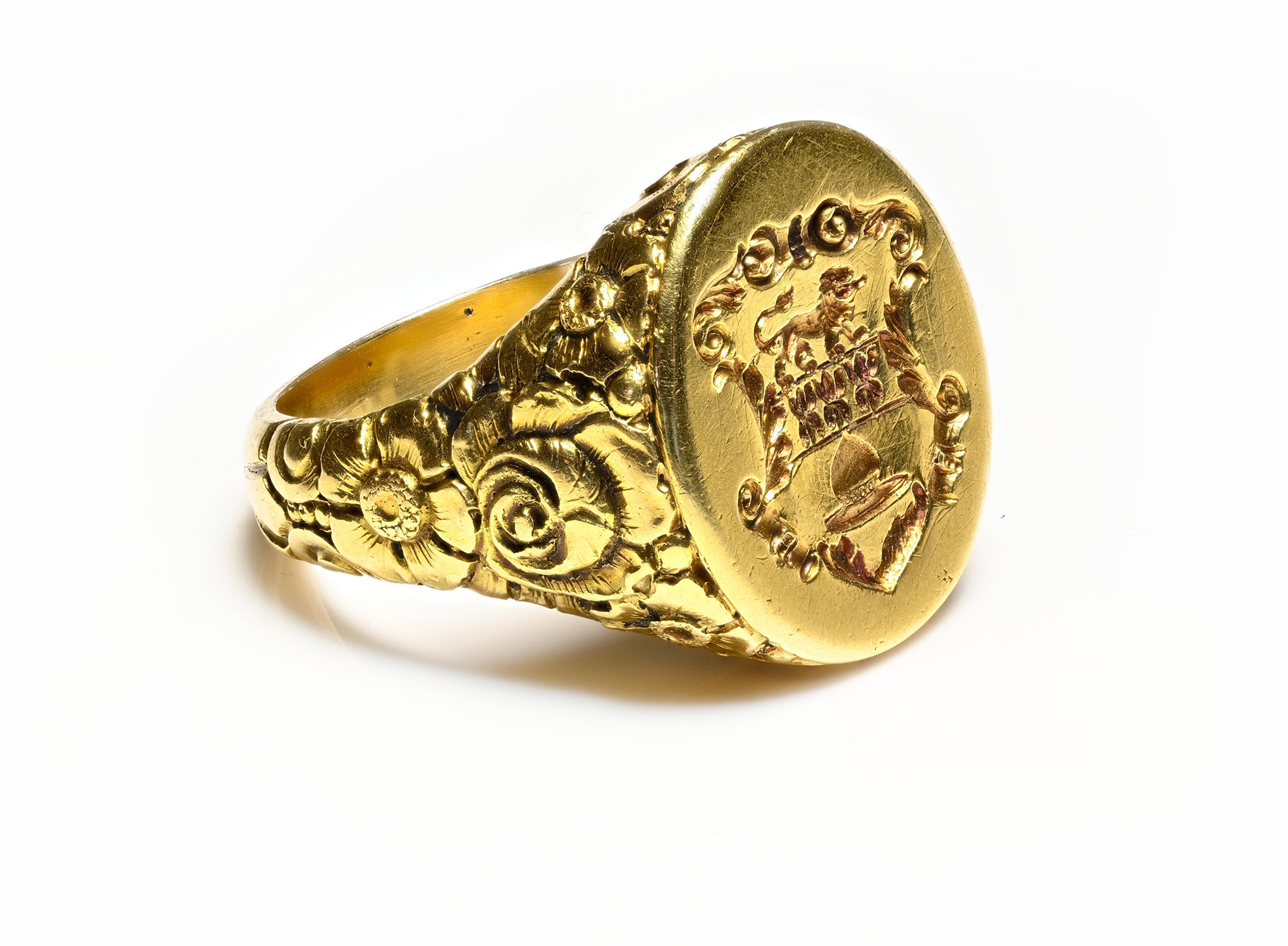 Antique 14K Gold Men's Crest Ring with Carved Floral and Lion Shield D