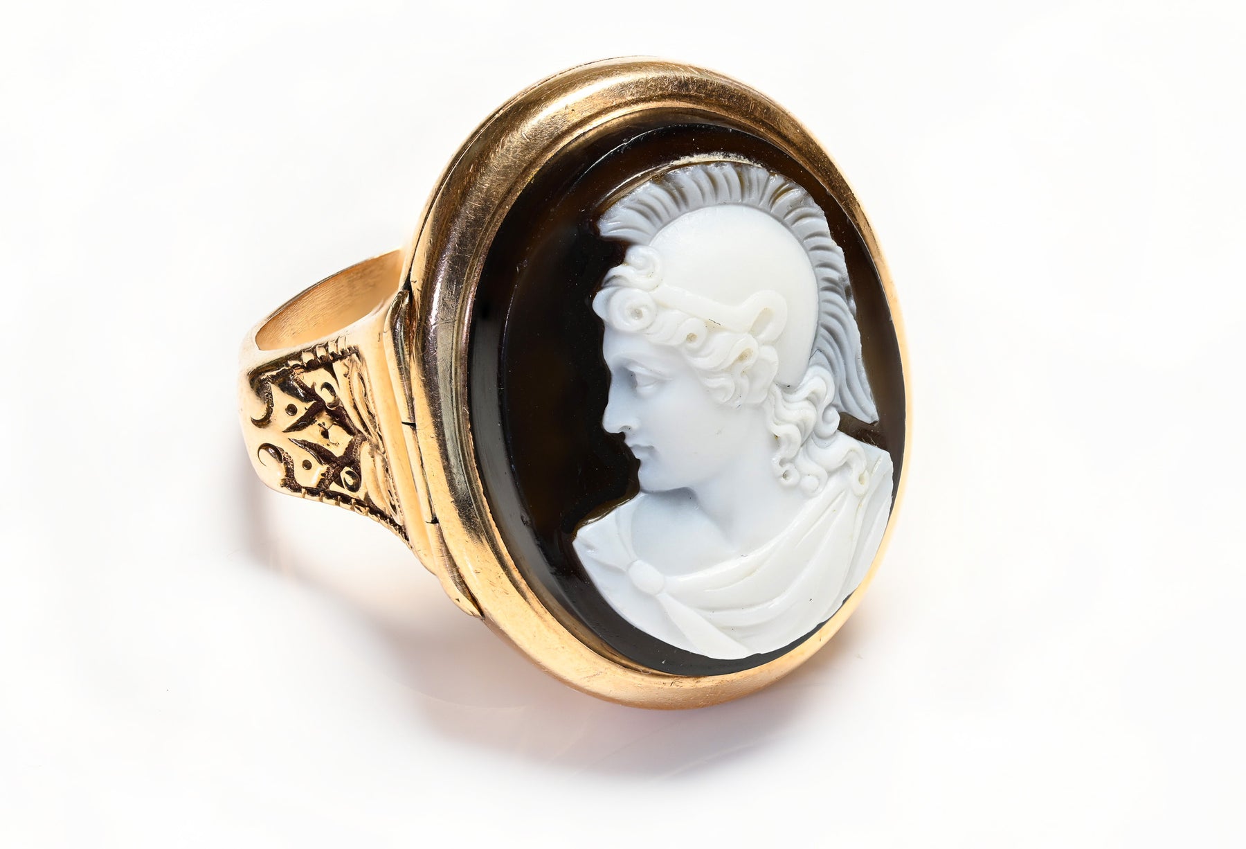 Antique Roman Soldier Cameo Gold Men's Locket Ring