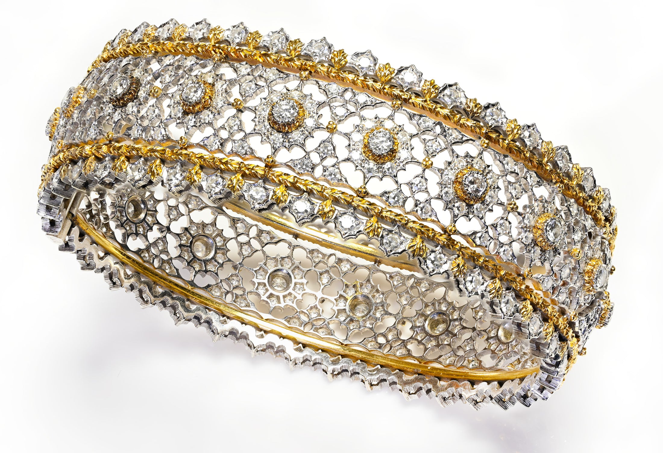 Buccellati 18K Gold Diamond Bangle Bracelet