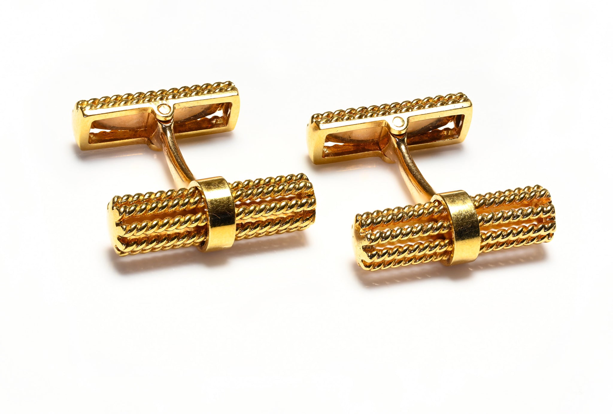 French 18K Yellow Gold Baton Wire Cufflinks