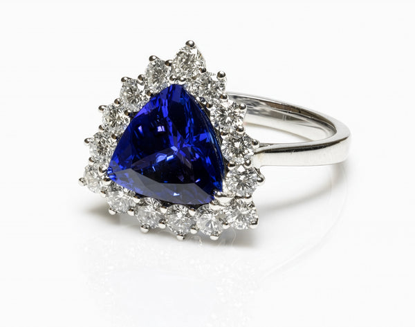 White Gold Tanzanite Ring – Trillion-Cut with Diamond