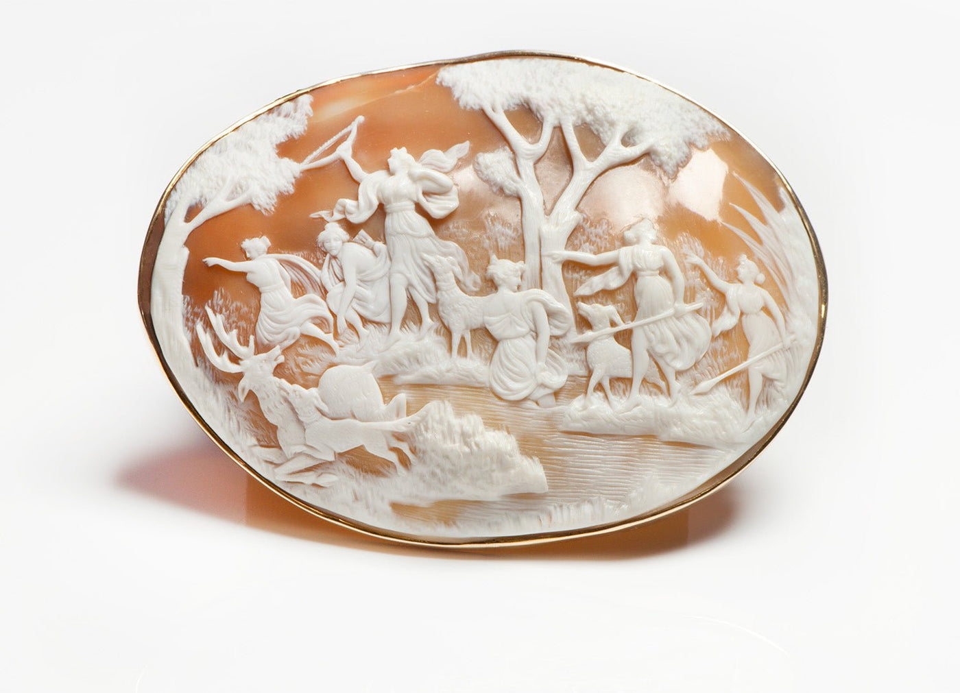 Antique Lebolt & Co. Gold Cameo Brooch of Artemis Hunting