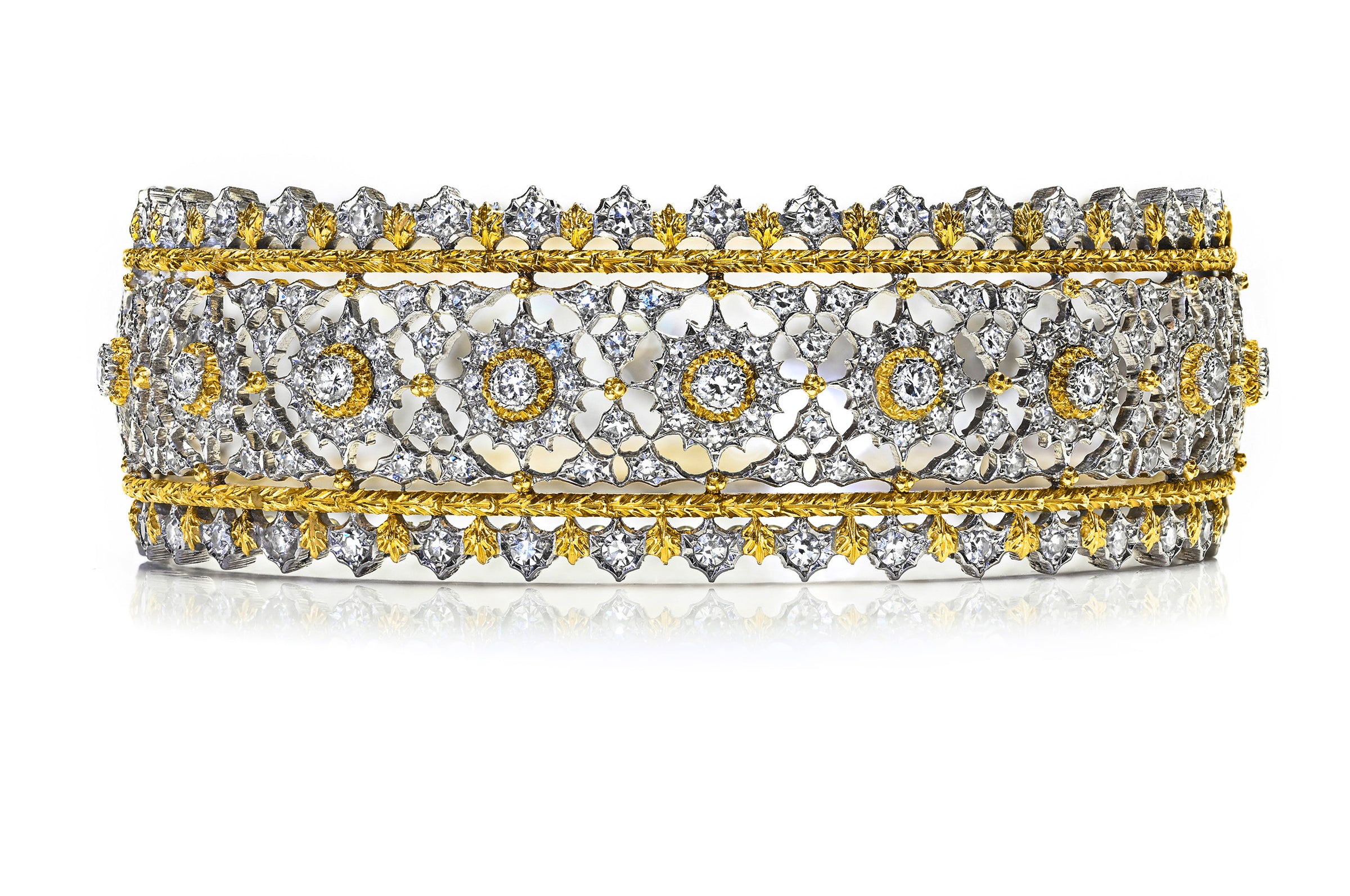Buccellati 18K Gold Diamond Bangle Bracelet