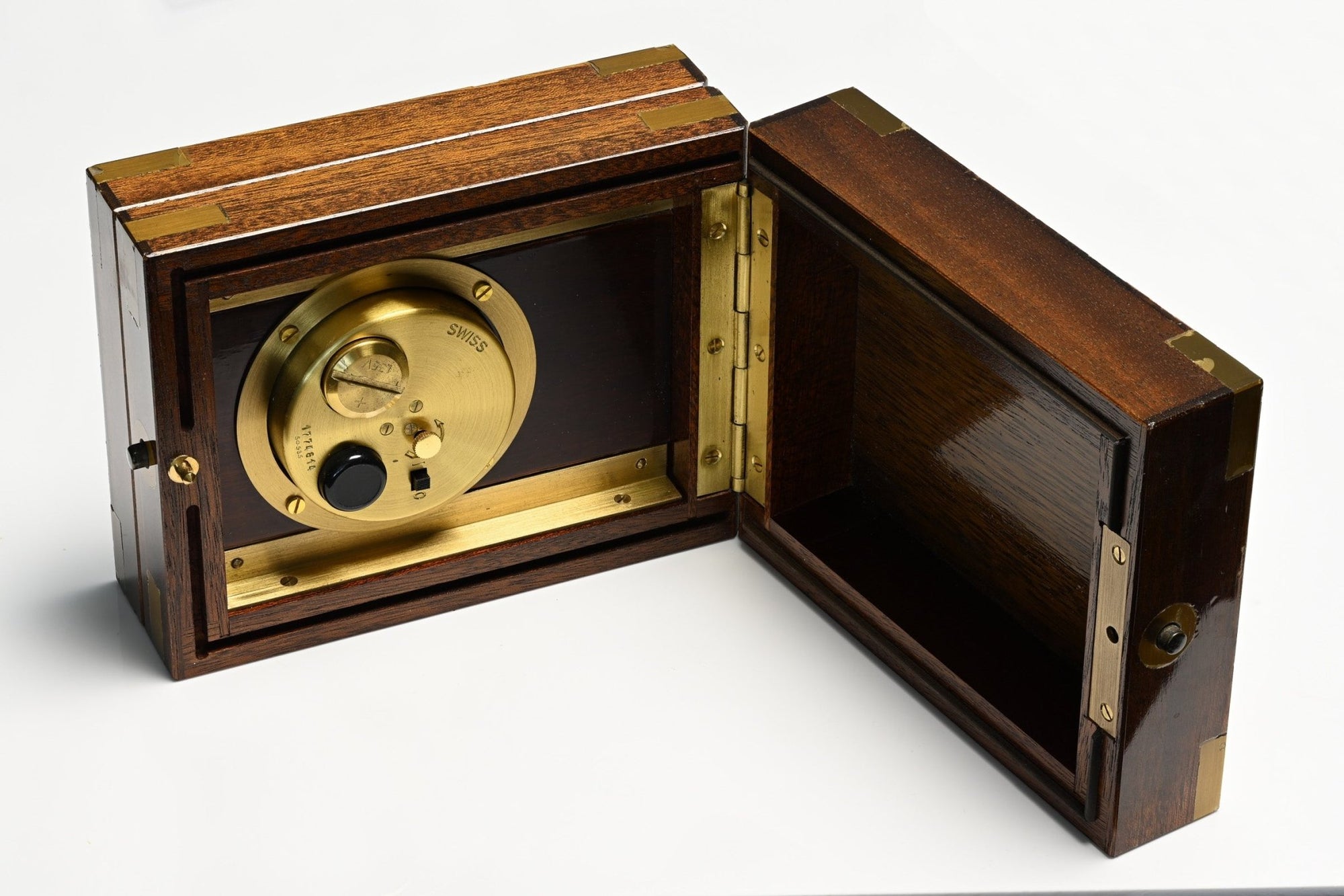 Hermes Chronometer Wood Desk Clock