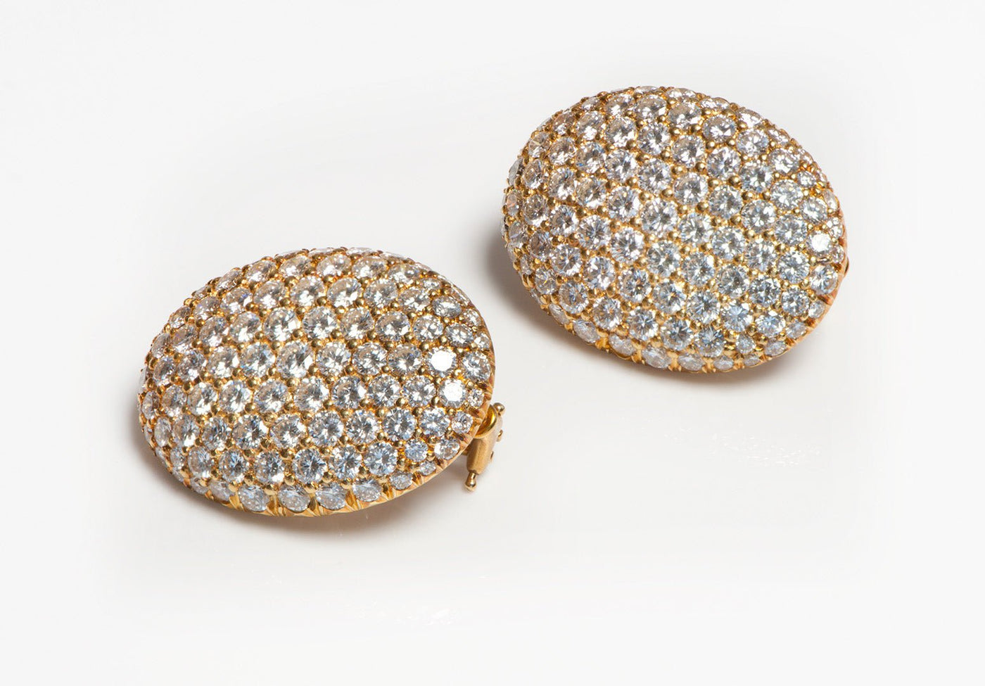 Kurt Wayne 18K Yellow Gold Pave Diamond Earrings