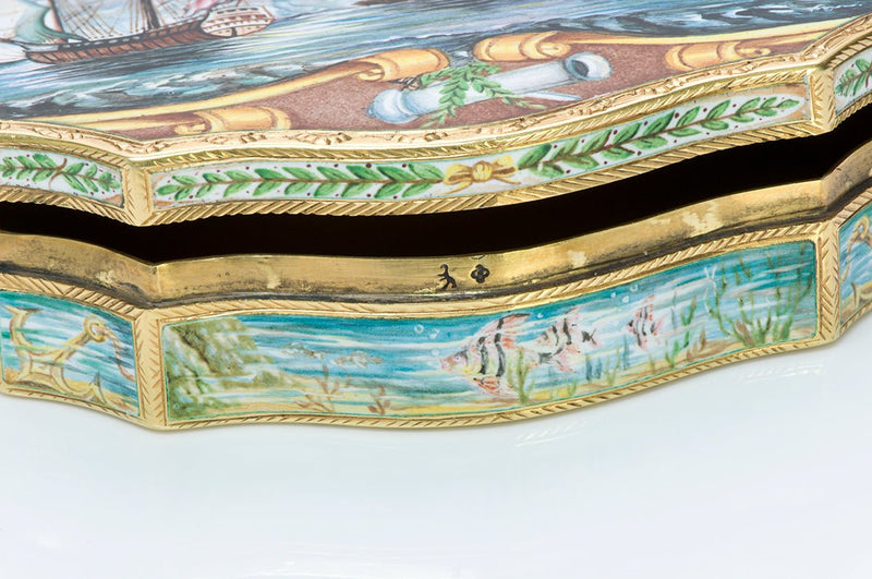 Vintage Engraved 18K Gold Enamel Box with Naval Battle Scene