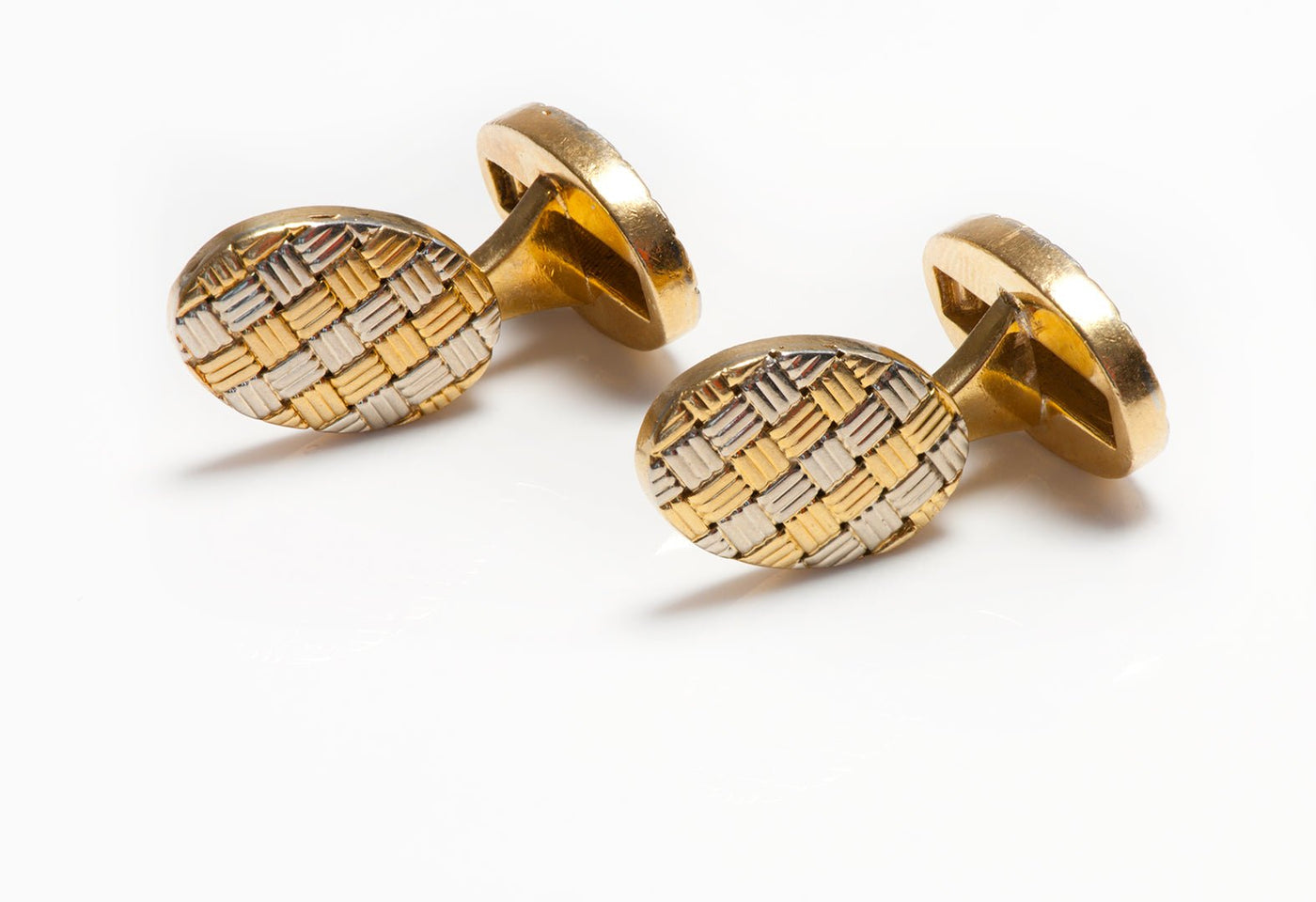Vintage Men's 18K Gold Woven Basket Weave Swivel Cufflinks